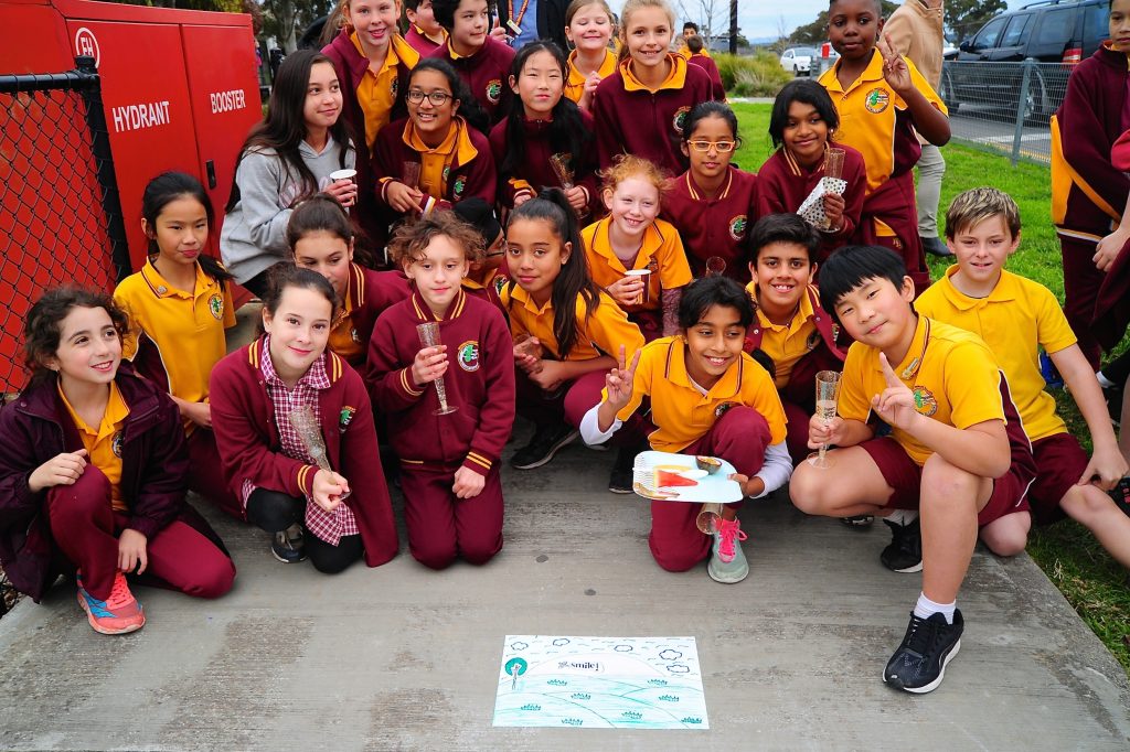 Mernda Primary School students decorate local streets | Northern